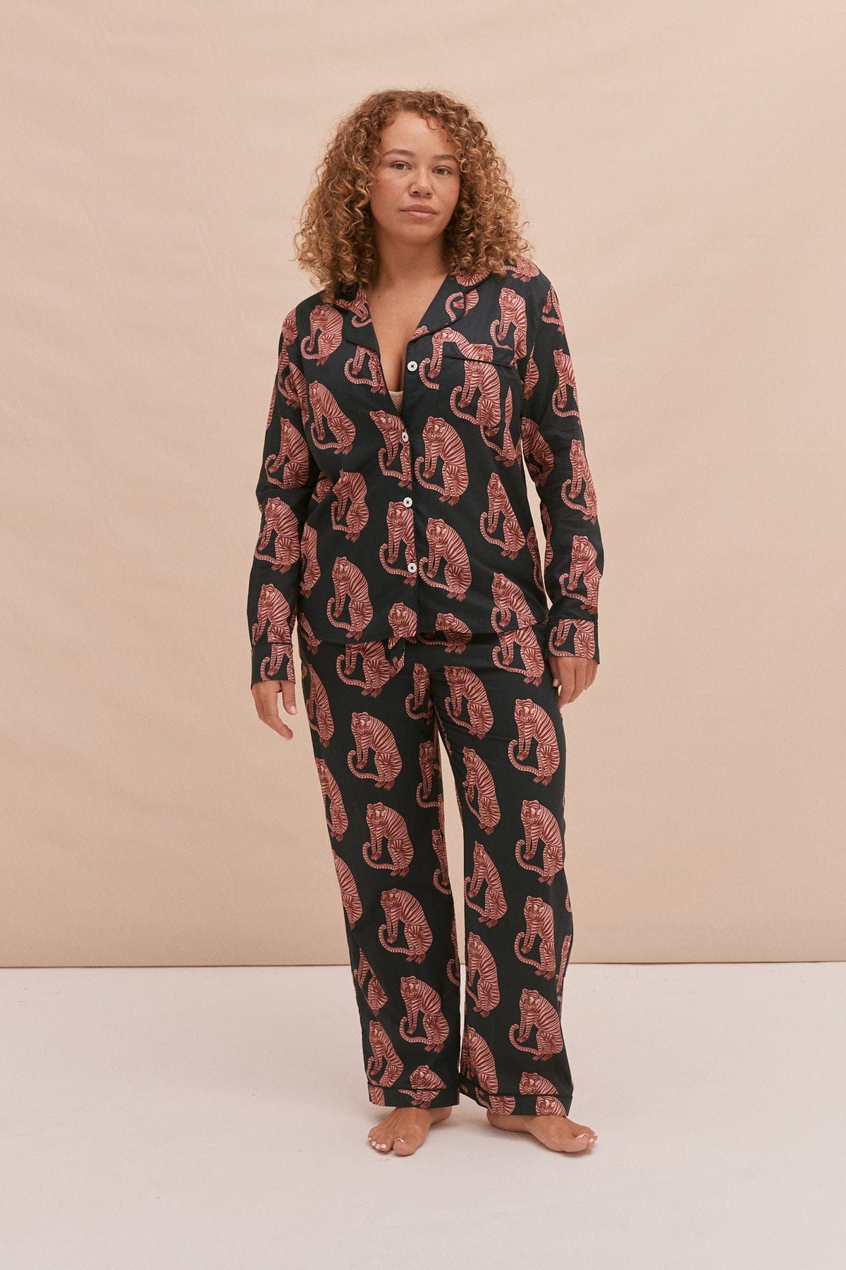 Women’s pyjamas, clothing and accessories | Desmond & Dempsey